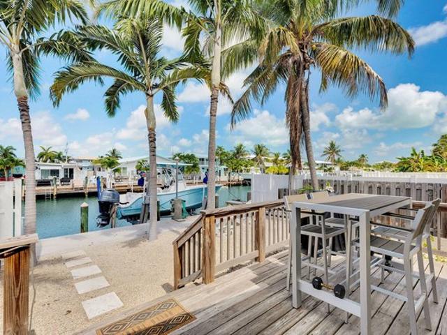 271 3rd St, Key Colony, FL 33051