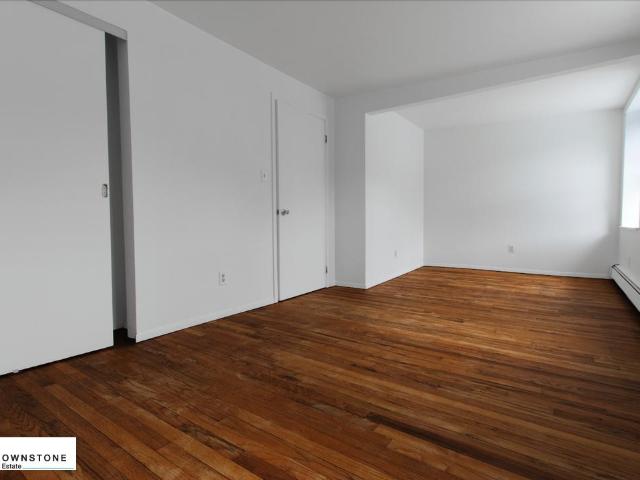 271 Columbia Street 3