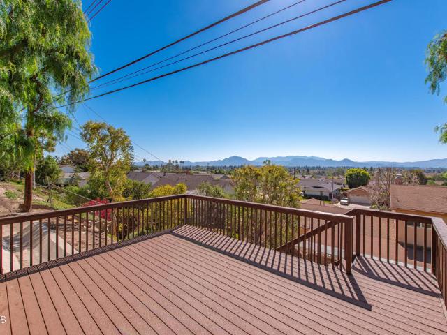 271 Calle Higuera, Camarillo, CA 93010 | MLS #V1 35344VC