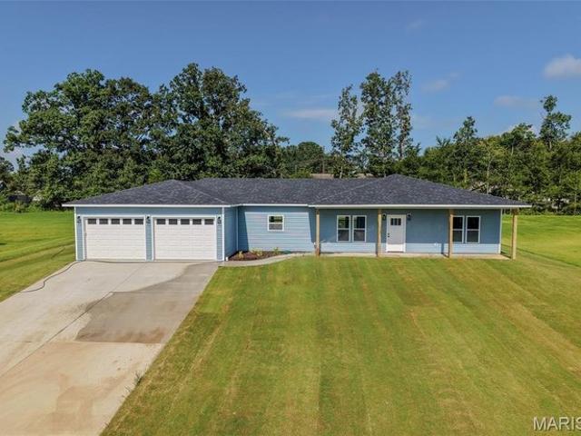 271 Century Ave, Poplar Bluff, MO 63901