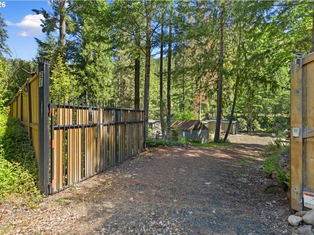 271 anita ln
