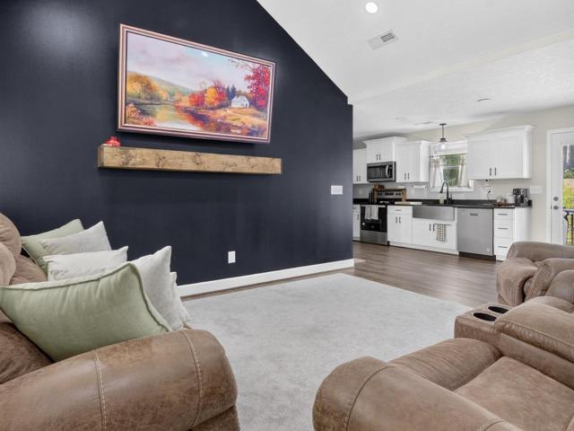 271 Grayton Road