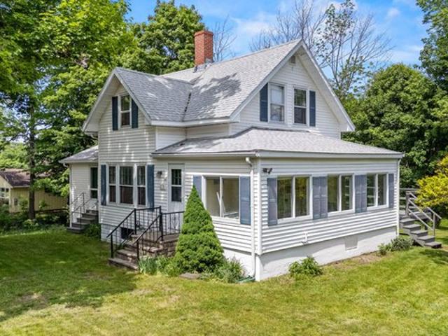 271 Fort Hill Rd, Gorham, ME 04038