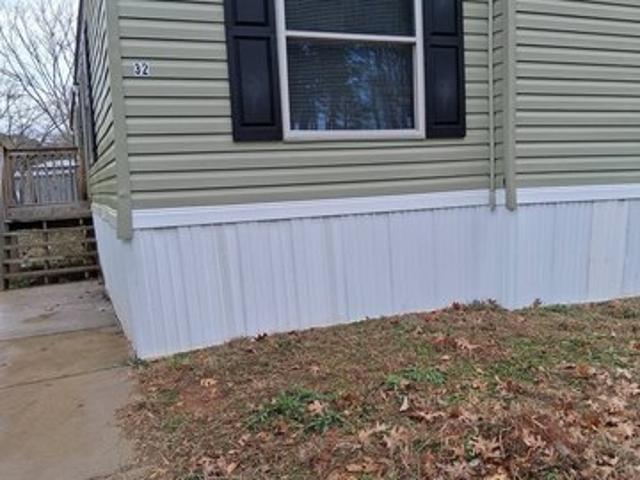 271 Harmony Dr Unit 32, Bessemer, AL 35020