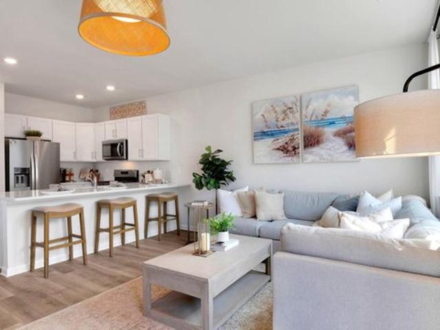 271 Hermosa Dr, Egg Harbor Township, NJ 08234