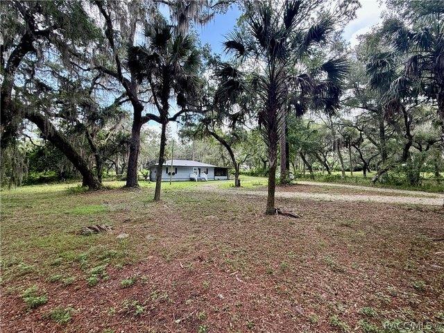 271 Hudson St, Inglis, FL 34449