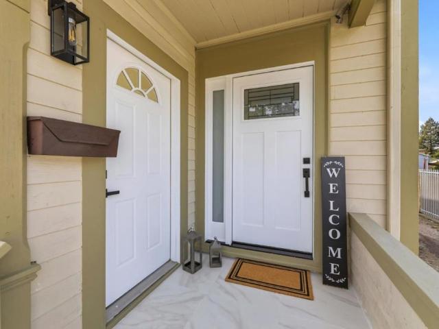 271 N 9th Street