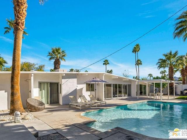 271 N Easmor Cir, Palm Springs, CA 92262