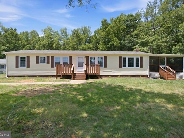 271 Shackelford Well Rd, Fredericksburg, VA 22406