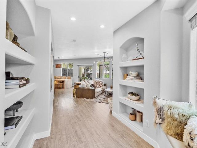 271 Spectacular Street, Henderson, US, NV