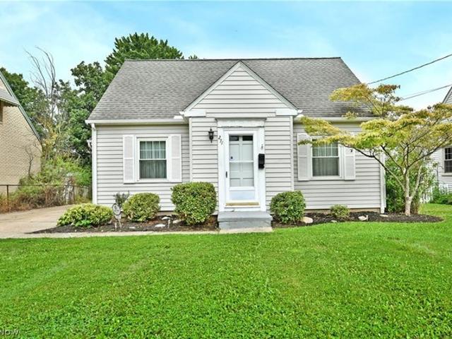271 Parkgate Ave, Austintown, OH 44515