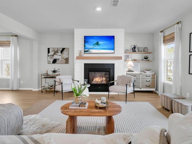 271 Rowans Creek Dr, Charleston, SC 29492
