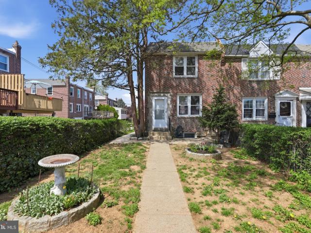 271 W Wyncliffe Ave, Clifton Heights, PA 19018 | MLS #PADE2113 | Compass