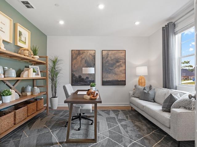 271 West Millbrook Drive