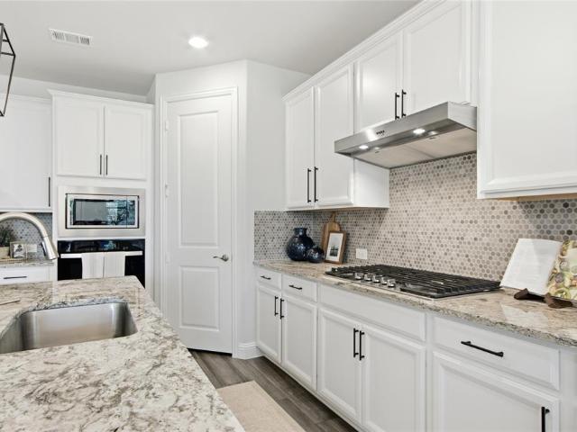 2724 Acadia Drive