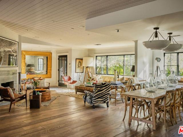 2724 Carmar Drive