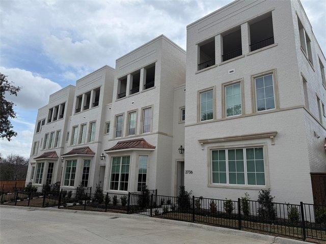 2724 Hogan Hill Ln, Fort Worth, TX 76109