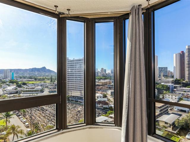 2724 Kahoaloha Ln, Unit 1606, Honolulu, HI 96826 | MLS #202608