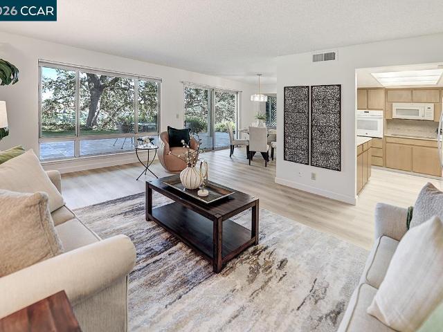 2724 Ptarmigan Dr 8