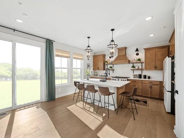 2724 Pavillion Ln, Adamstown, MD 21710