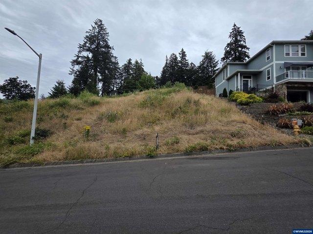 2724 Prominent Ct S, Salem, OR 97302