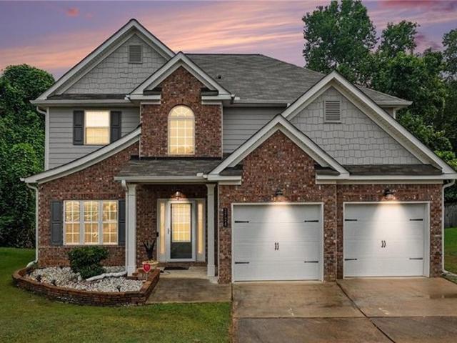 2724 Trey Ct, Ellenwood, GA 30294