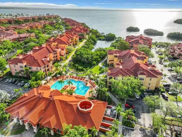 2724 Via Murano #615, Clearwater, FL 33764 MLS U8237512