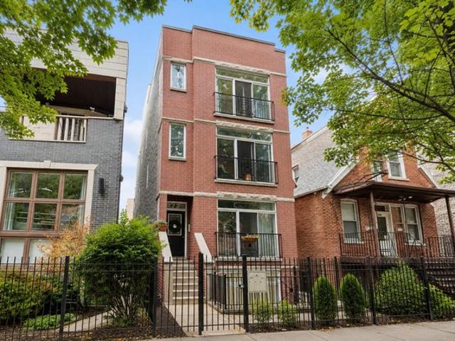 2724 W Cortez St Apt 3, Chicago, IL 60622