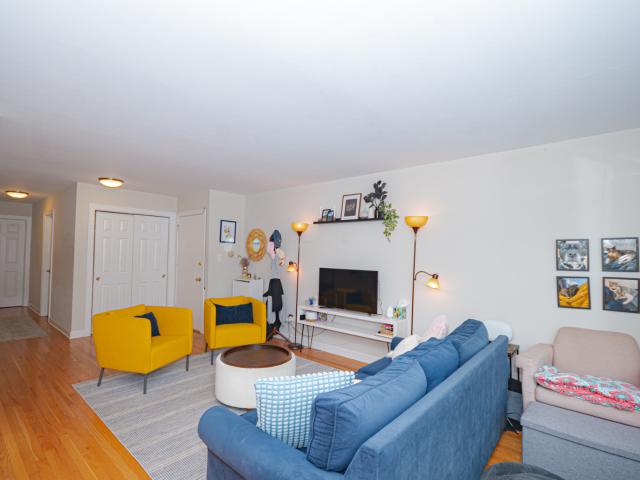 2724 W Berwyn Avenue # 2B