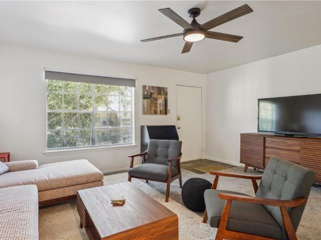 2724 Whitney Place # 327