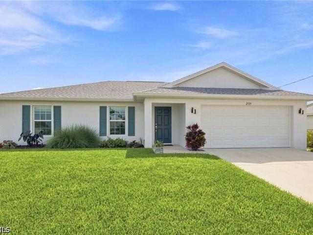 2725 NW 19th Pl, Cape Coral, FL 33993