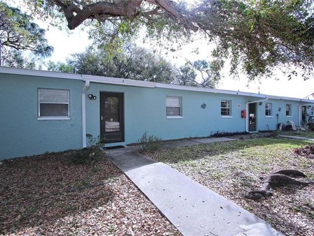 2725 Belle Haven Dr, Clearwater, FL 33763