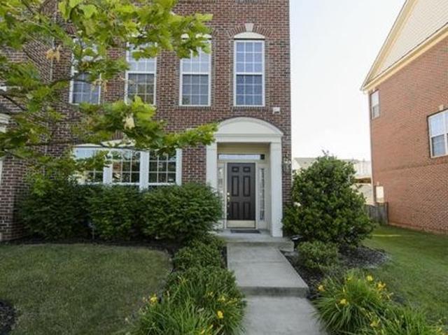 2725 Celestial Dr, Woodbridge, VA 22191