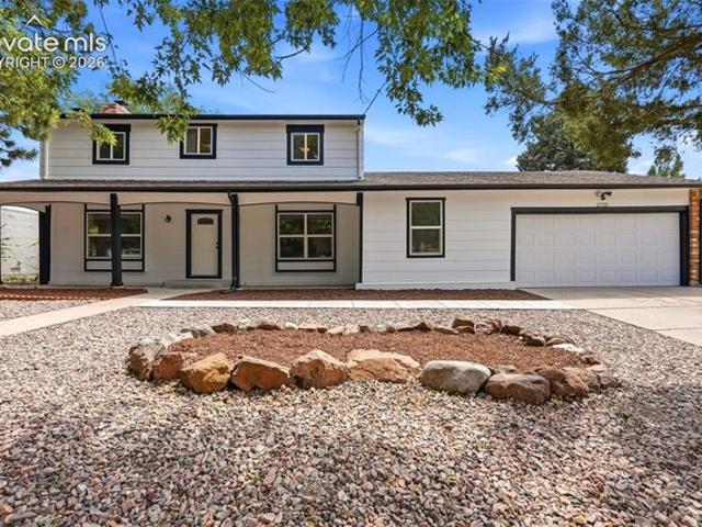 2725 Flintridge Dr, Colorado Springs, CO 80918