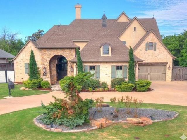 2725 Guilford Ln, Oklahoma City, OK 73120