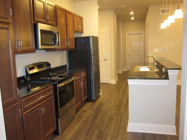 2725 Independence Street # 101