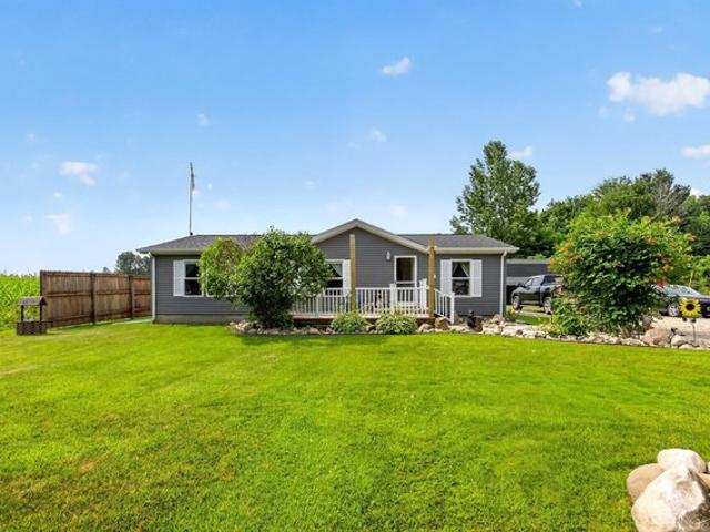 2725 Sugar River Rd, Gladwin, MI 48624