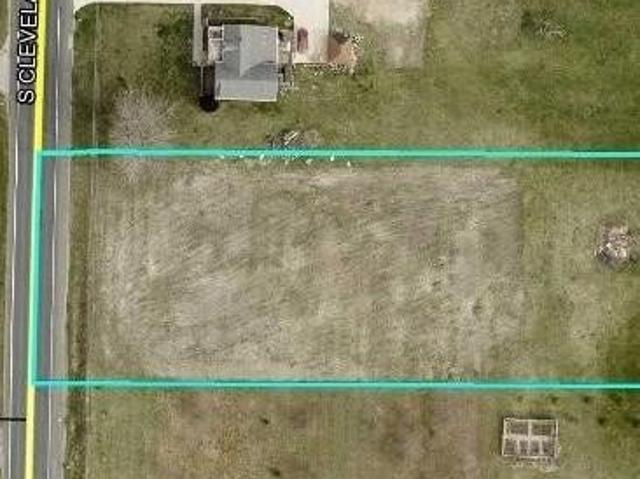 2725 S Cleveland Ave, Saint Joseph, MI 49085