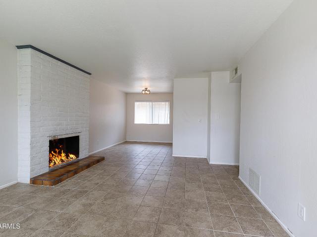 2725 S Rural Road # 14