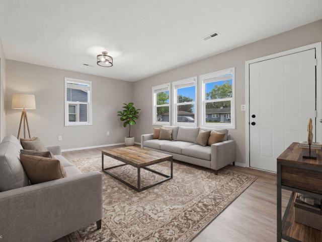 2725 Shirley Drive