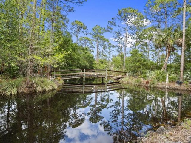 2725 Twin Oaks Trl, Fort Pierce, FL 34945