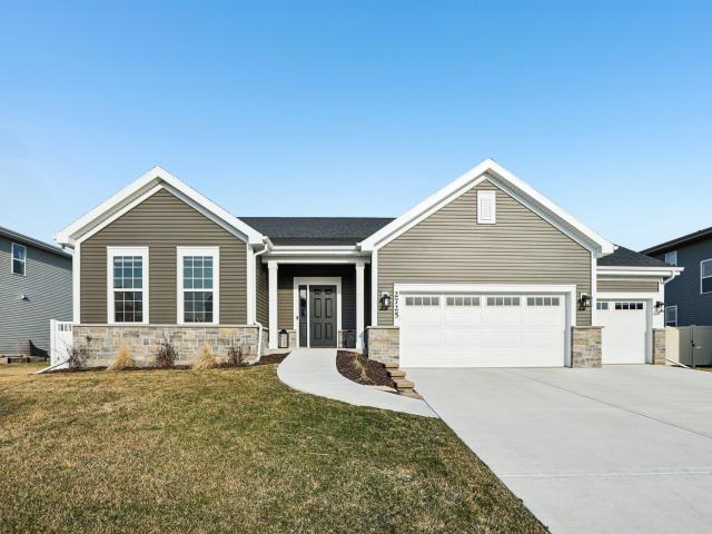 2725 Wayfair St, Fitchburg, WI 53711 | MLS #2019 | Compass