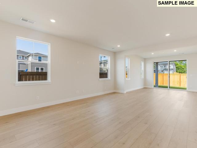 27260 SW Larkspur TER