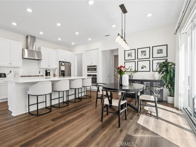 27262 Narrowleaf Willow Lane