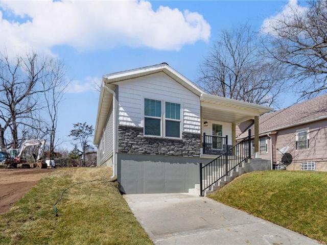 2726 N 21 Pl, Kansas City, KS 66104 | MLS #2605 | Compass