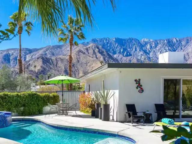 2726 N Cardillo Ave, Palm Springs, CA 92262