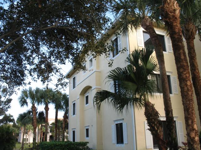2726 Anzio Ct, Unit 301, Palm Beach Gardens, FL 33410 | MLS #B26019 | Compass