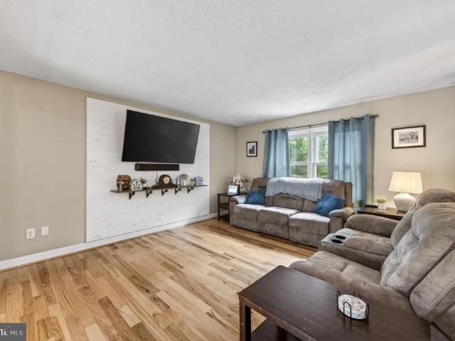 2726 Aspen Drive