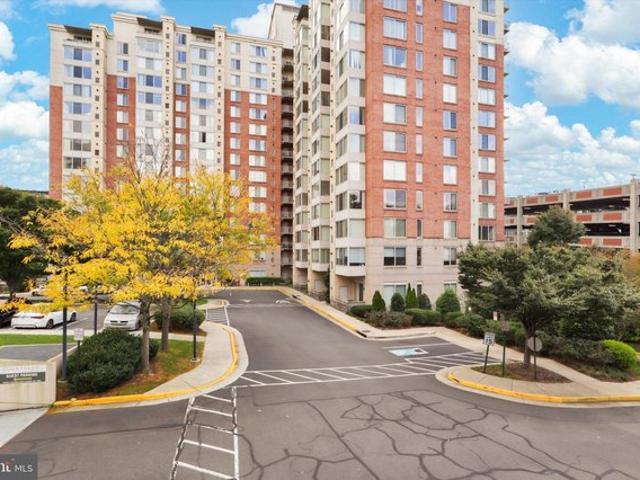2726 Gallows Rd Apt 1506, Vienna, VA 22180