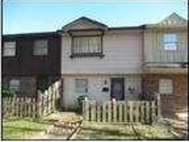 2726 John Ashley Drive